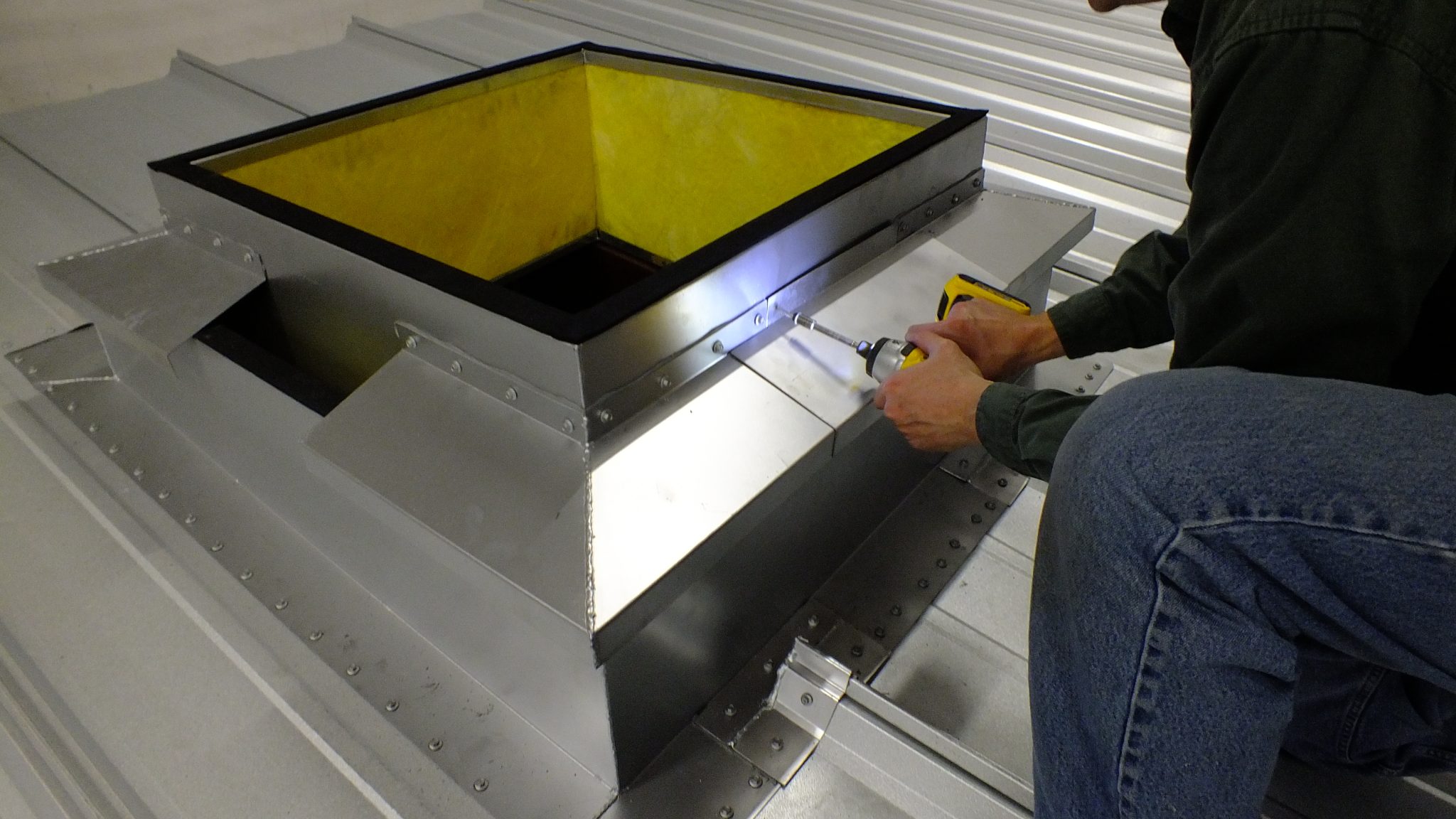 HVAC Roof Curbs: Boost Efficiency and Performance with Quality Curb Installation - Air Conditioner